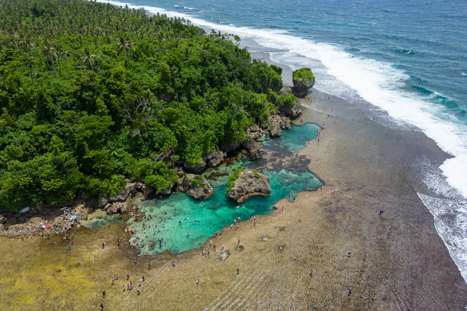 Magpupungko rock pools on Siargao - complete guide