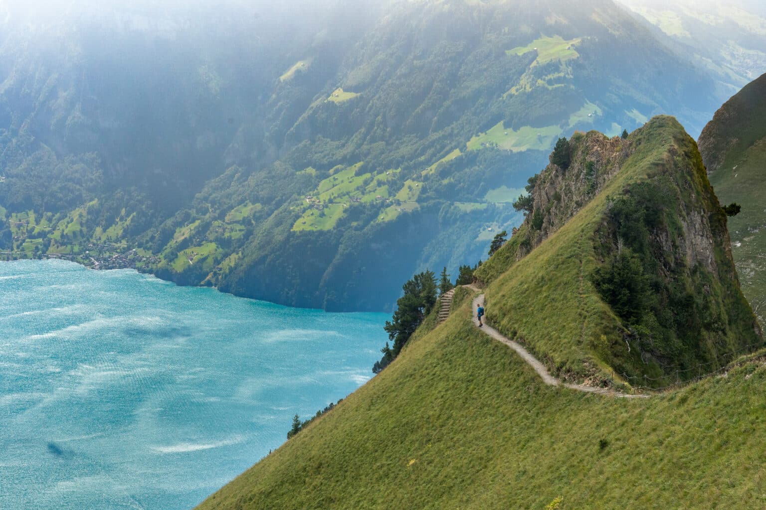 Stoos Ridge Hike - Klingenstock to Fronalpstcok