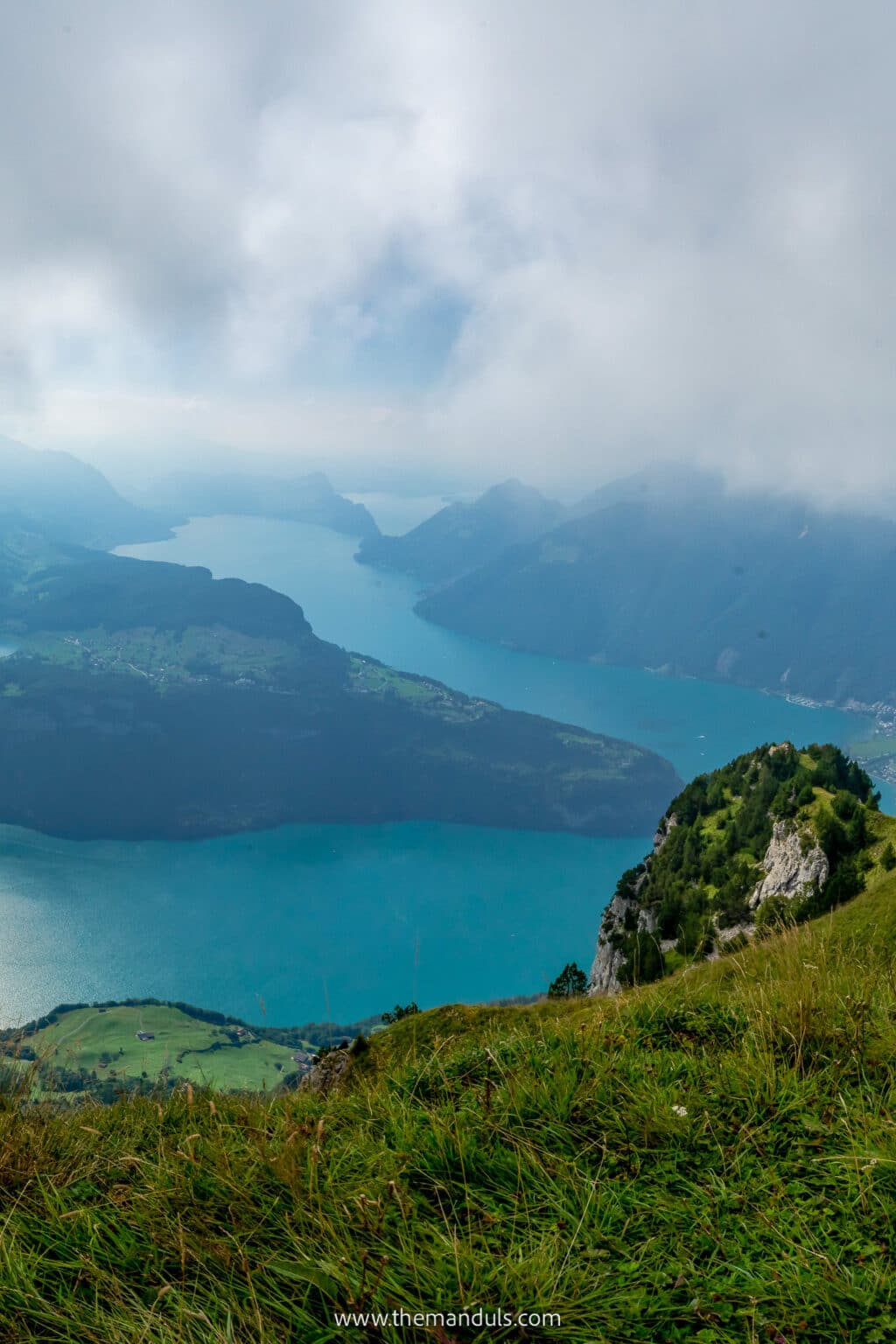 Stoos Ridge Hike - Klingenstock to Fronalpstcok
