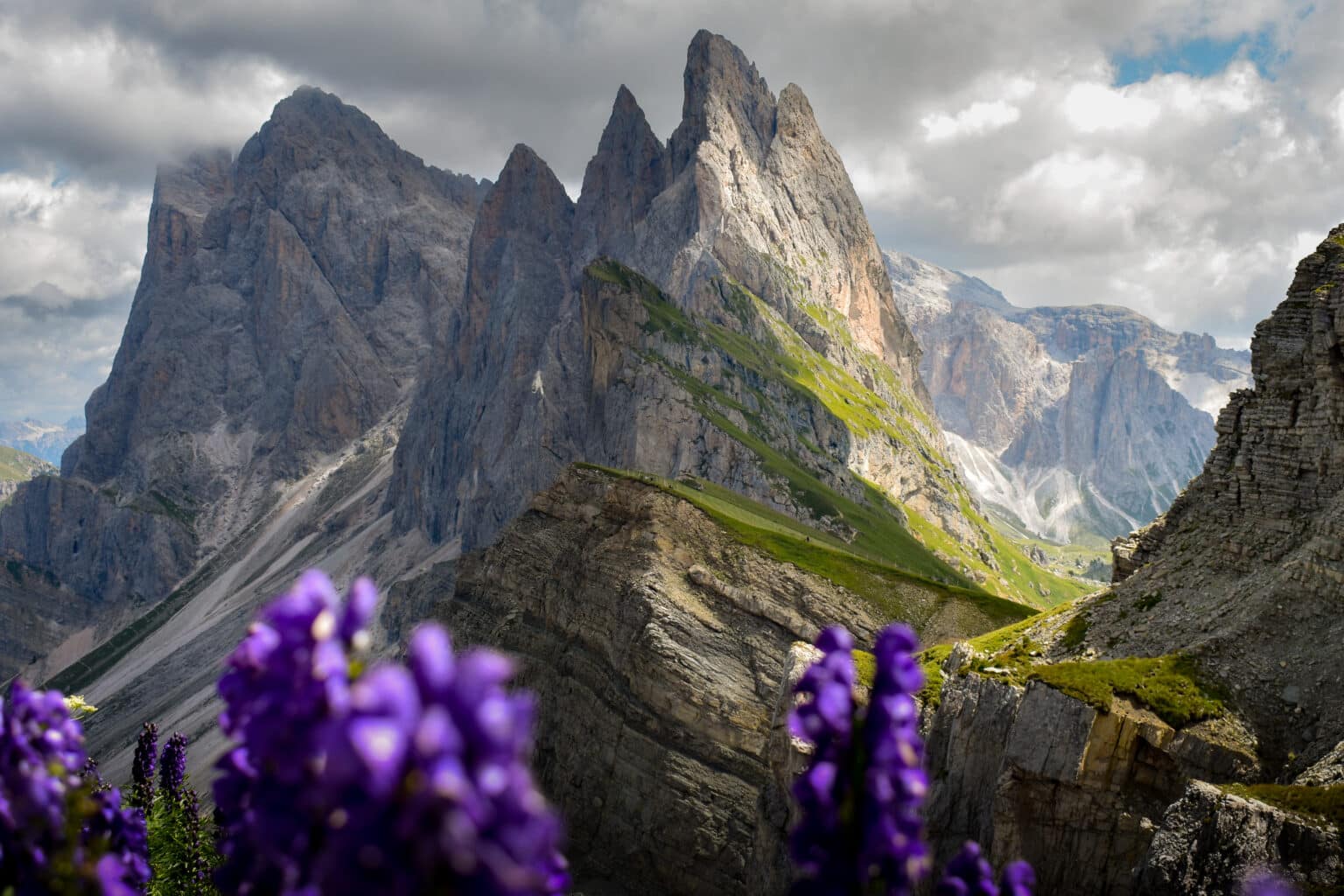 Hiking the Seceda Ridgeline - All You Need To Know in 2025