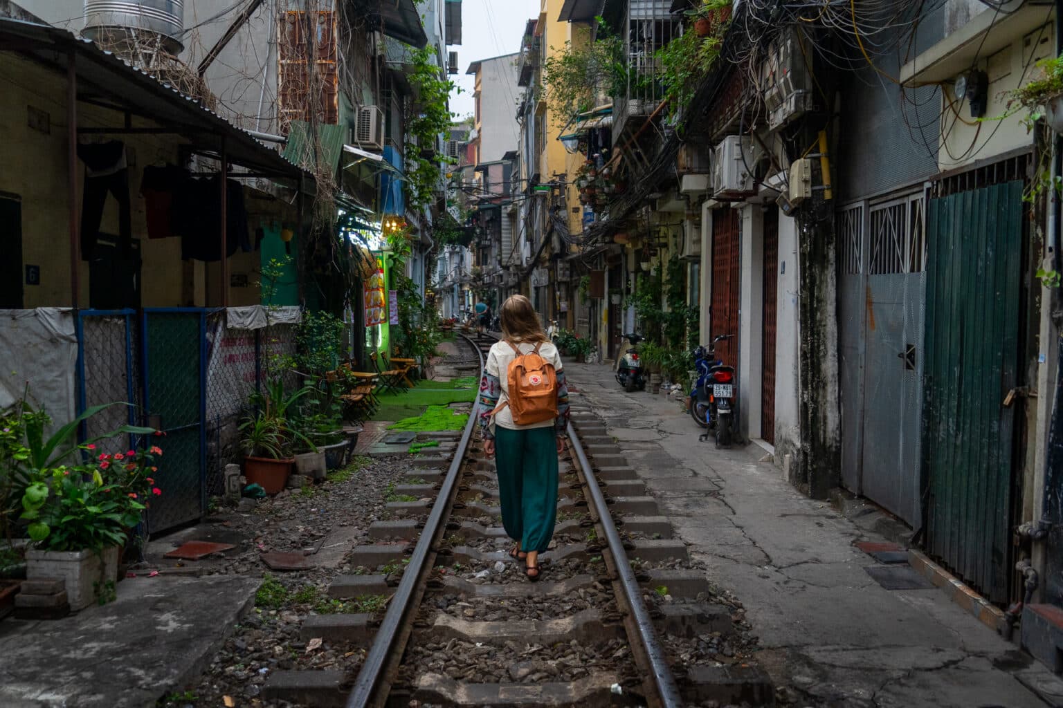 Hanoi Train Street Guide 2026: How to Visit & Train Times