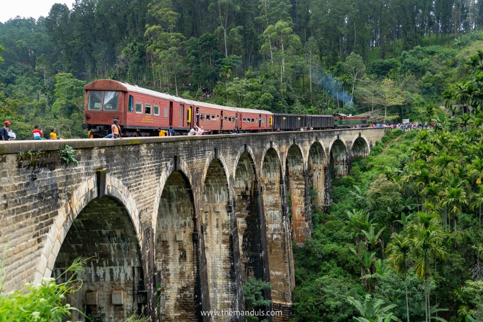 Nine Arch Bridge in Ella - How to visit in 2025