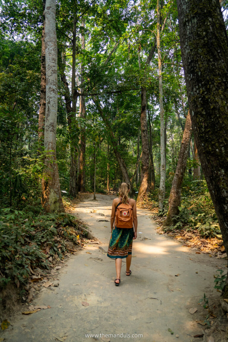 Kuang Si Falls: Complete Travel Guide + Extra Tips 2025