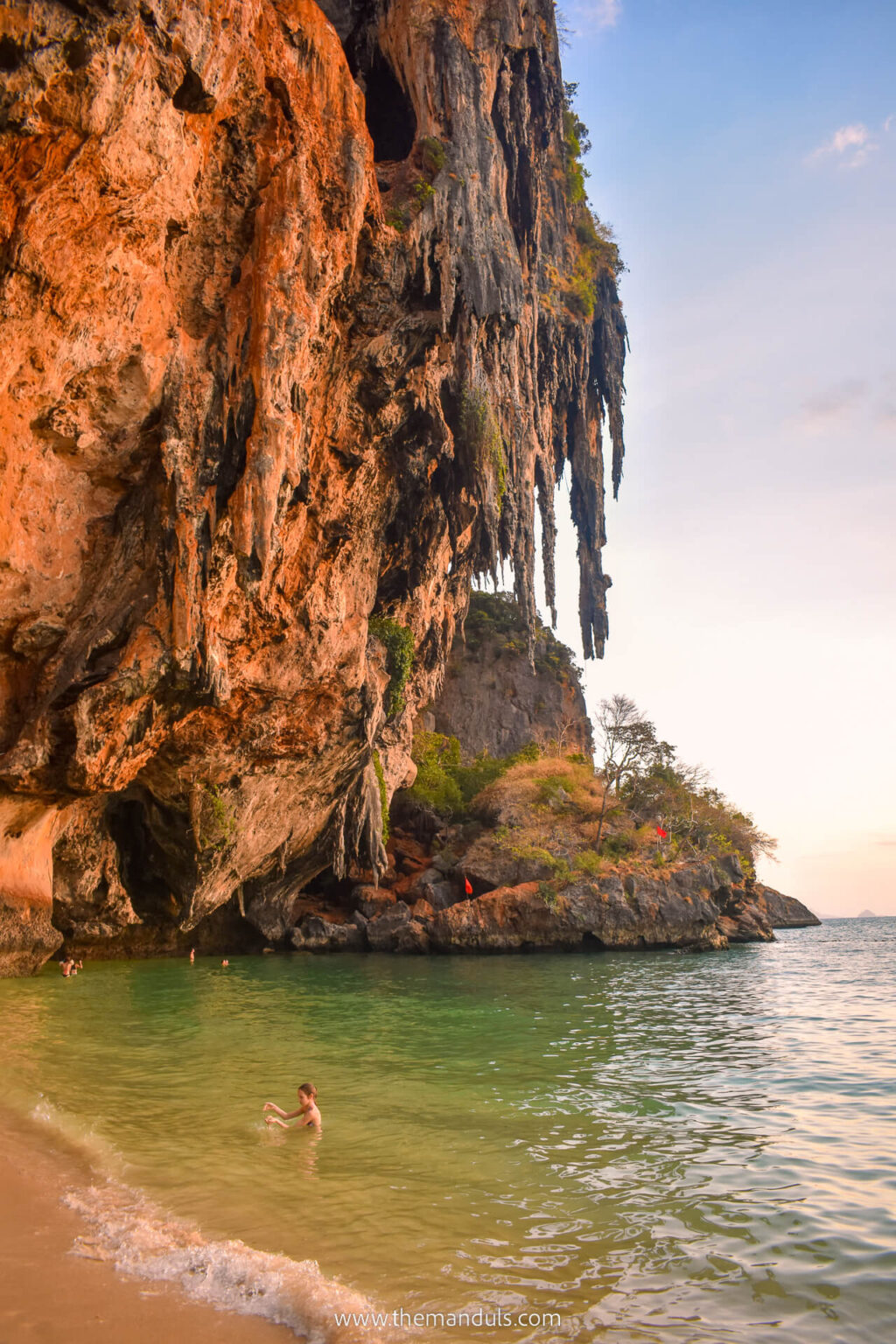 How to Visit Tiger Cave Temple in Krabi, Thailand