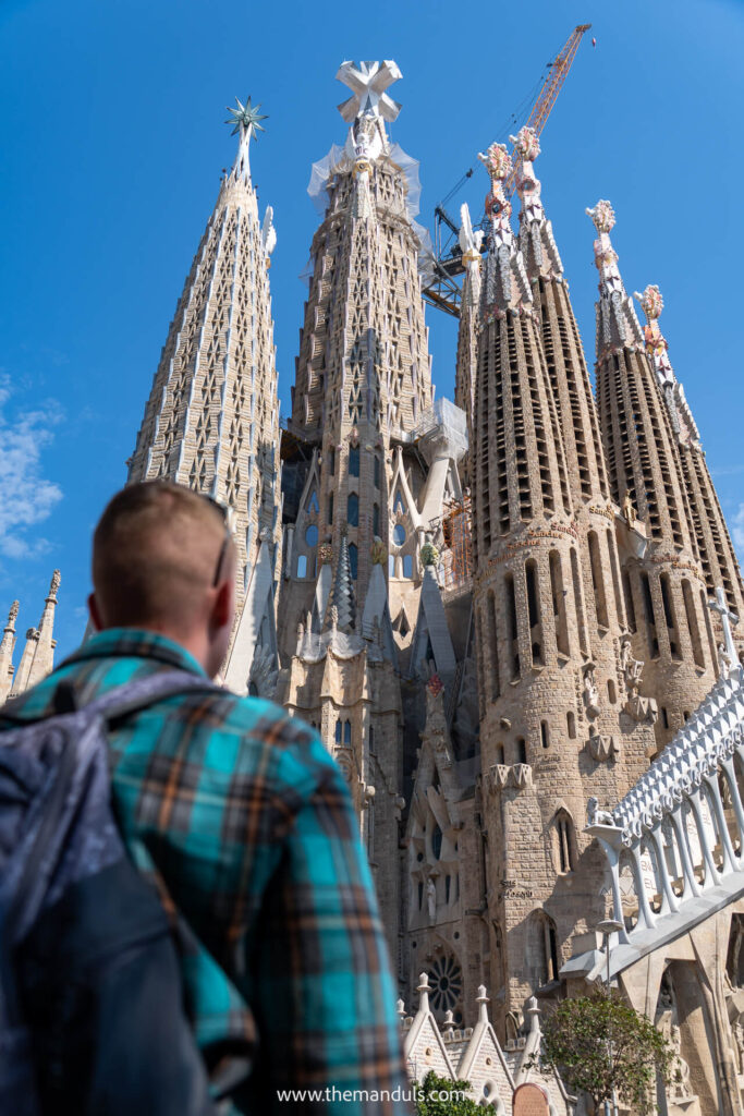 21 Things To Do in Barcelona: Iconic Landmarks & Hidden Gems
